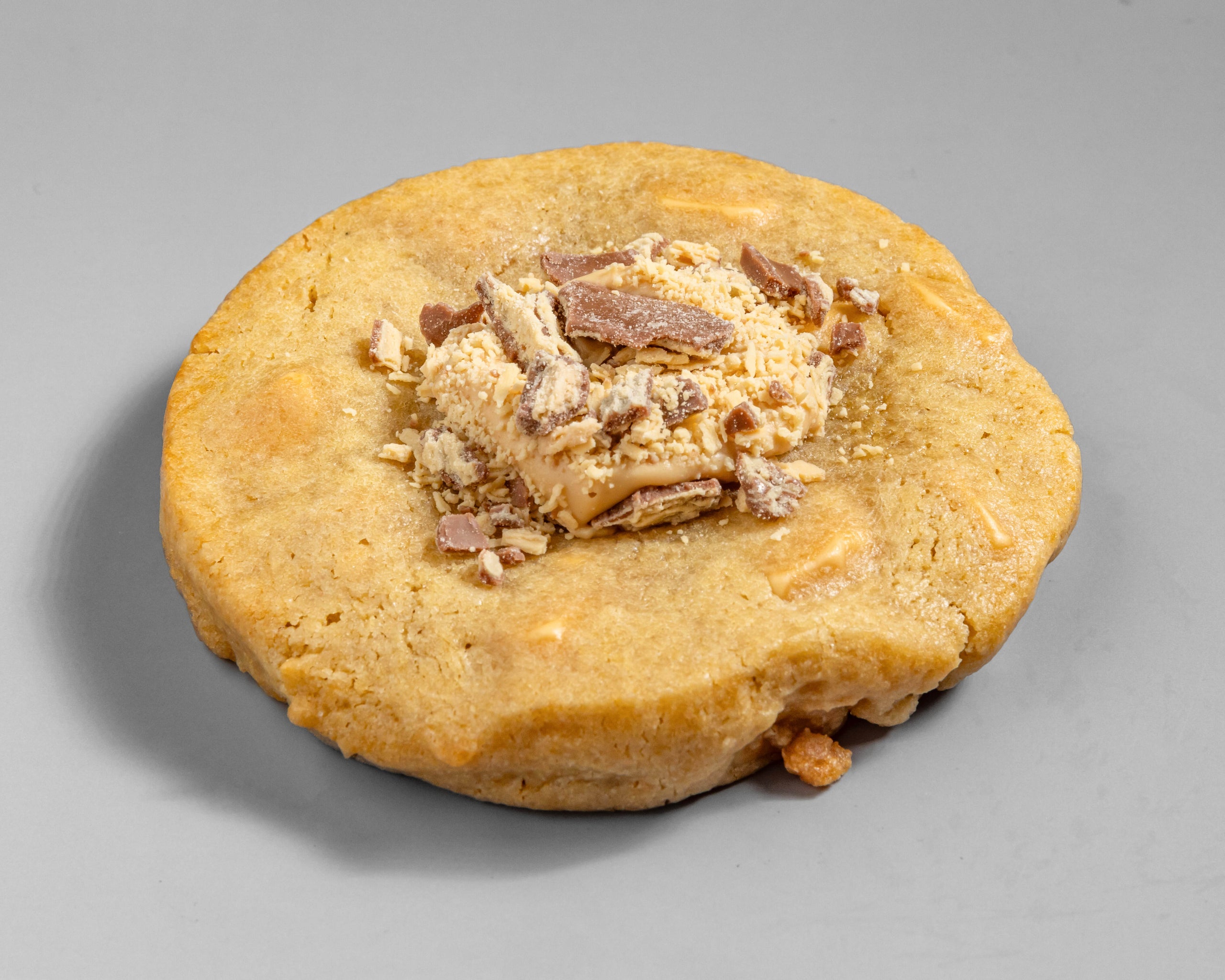 krumm cookies - caramilk chocolate chunk | krumm cookie co.
